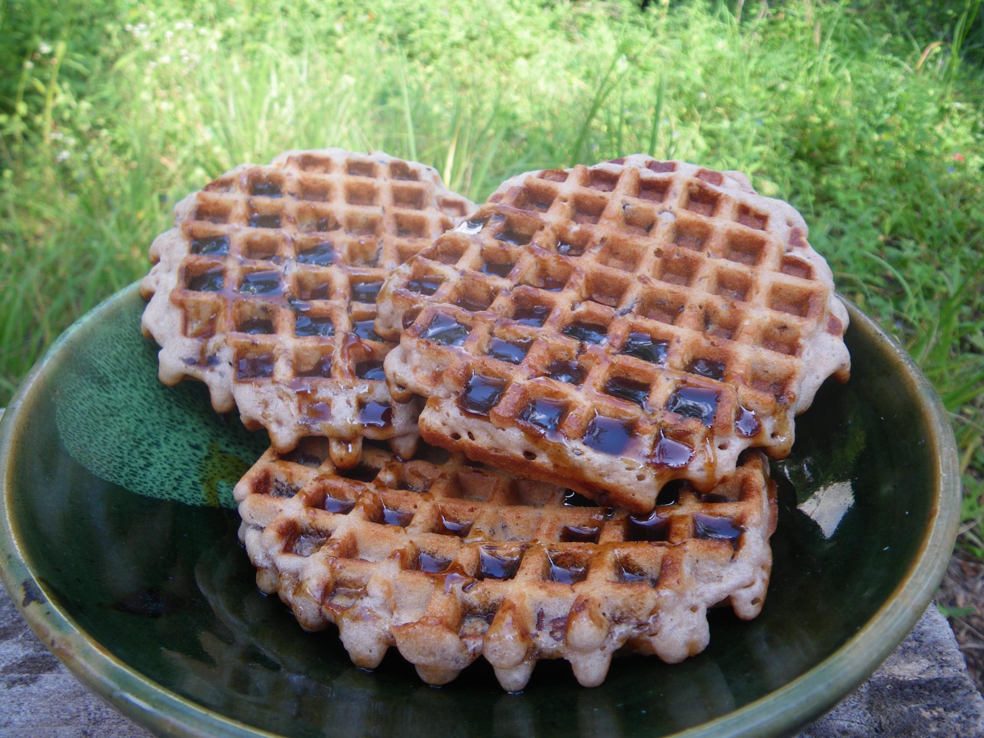 Outdoor Japan Magazine - Azuki Waffles