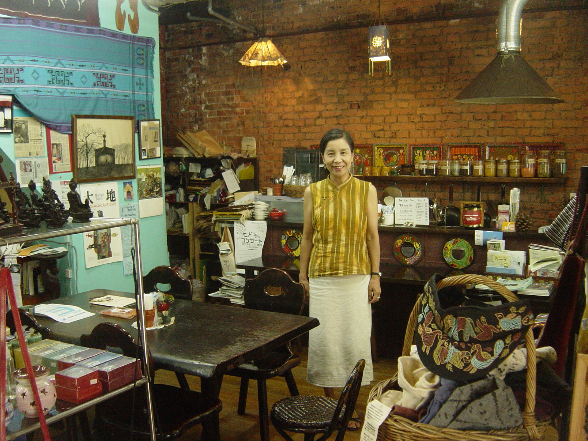 Outdoor Japan Magazine - Issue 34 - Fair Trade - Daichi: A small shop ...