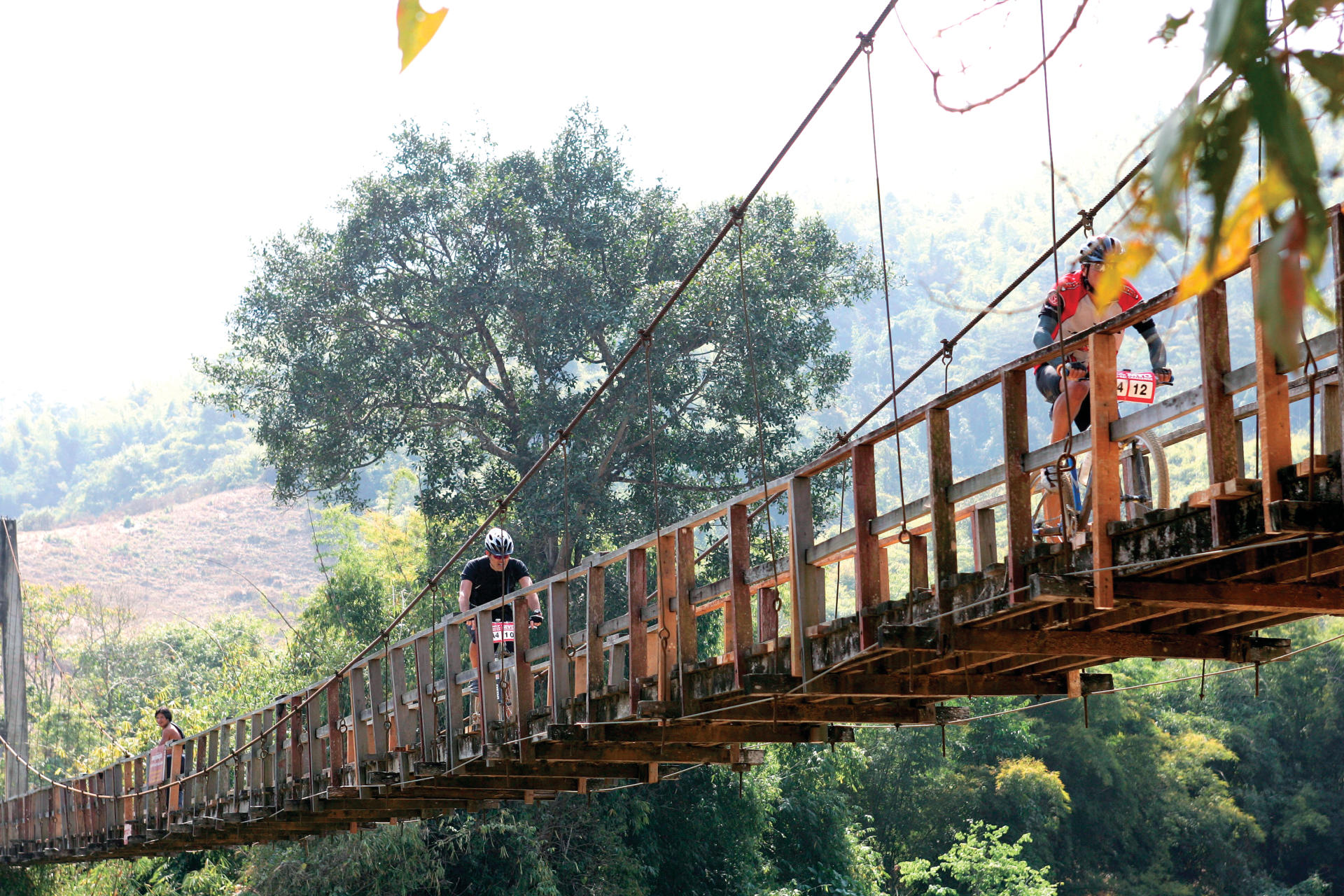 Outdoor Japan Magazine - Trail-way to Heaven