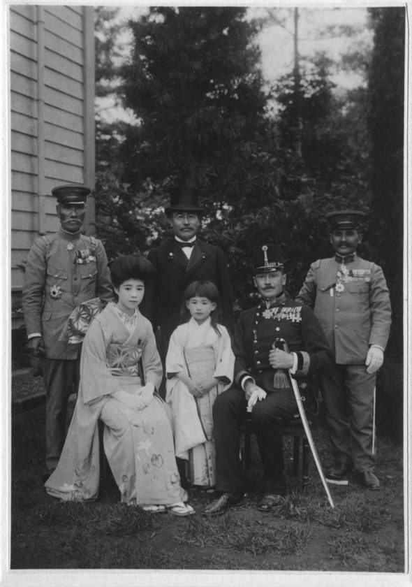 Outdoor Japan Magazine - Japan’s First Turns