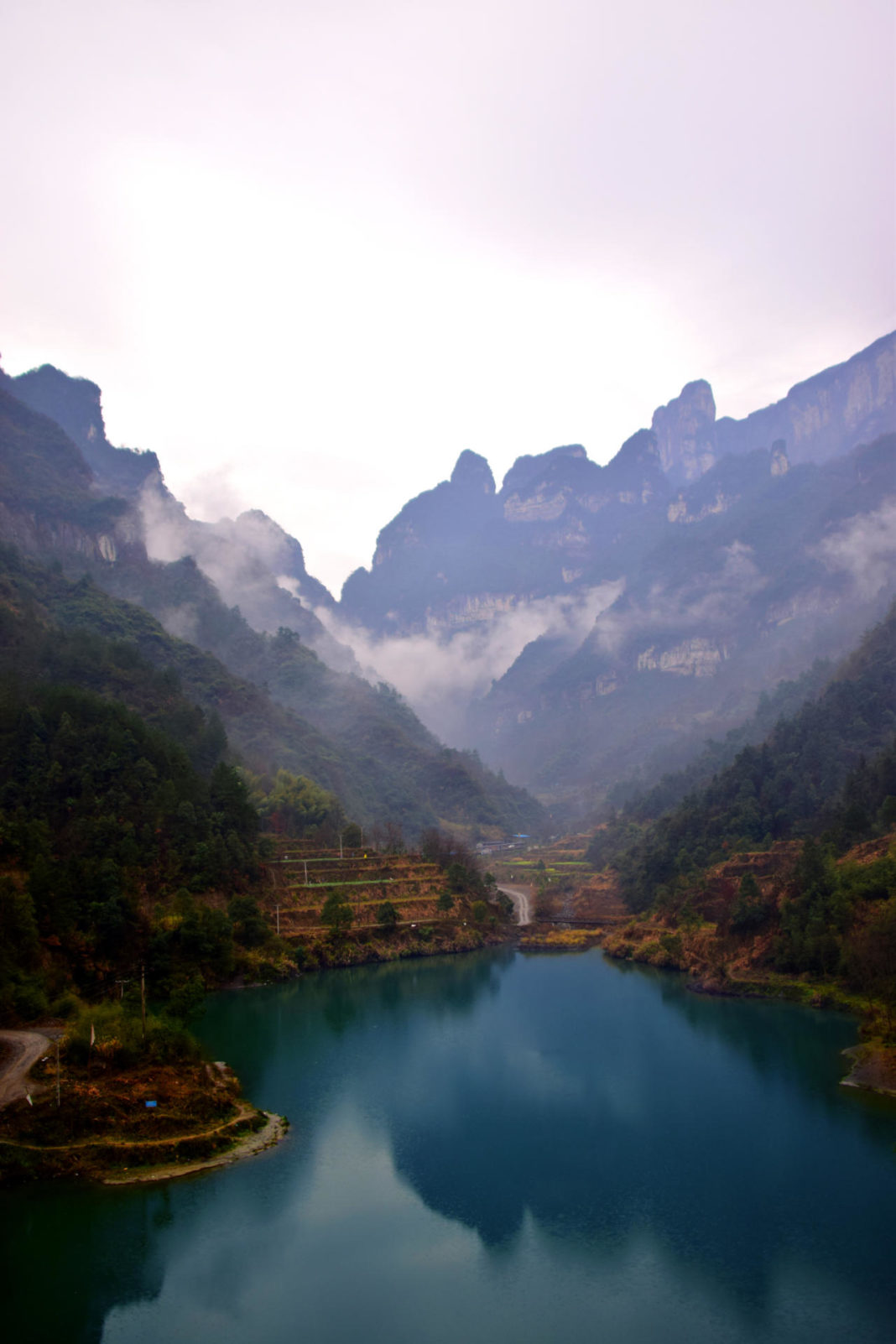 Hunan's Floating Mountains - Outdoor Japan