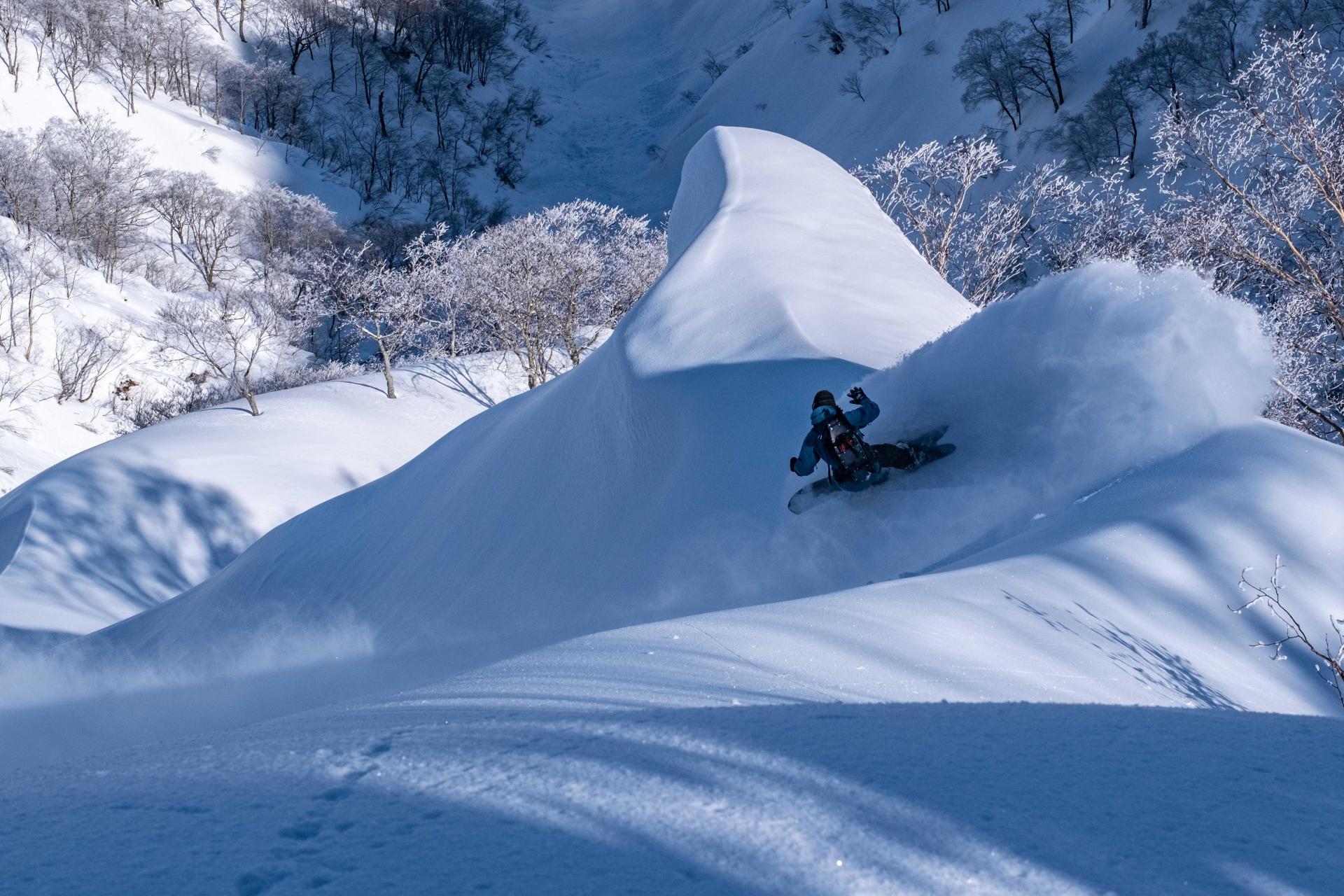 Snow Surfing Japan’s Biggest Mountains - Outdoor Japan
